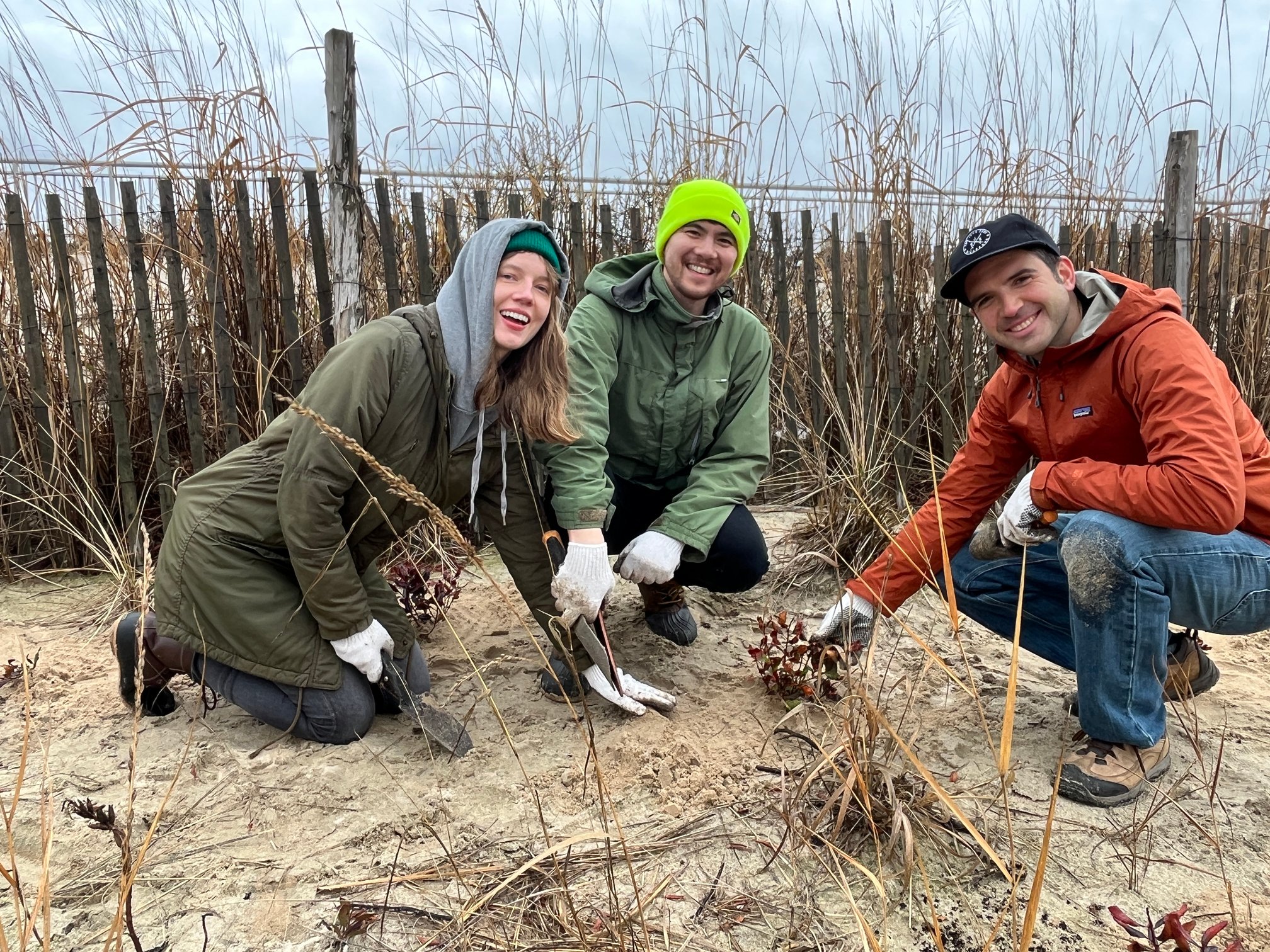 April 1 Dune Planting with RISE